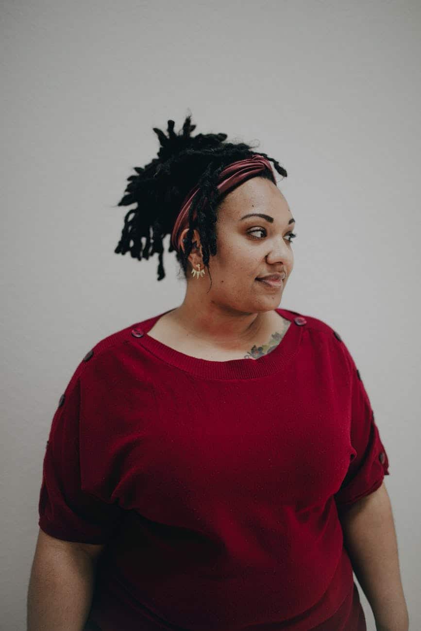 D Cup Breasts and Bra Size [Ultimate Guide] | TheBetterFit