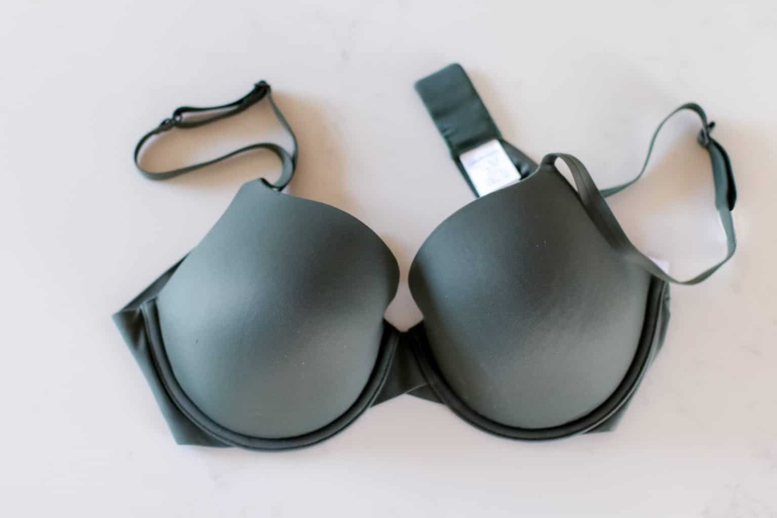 Plunge Bra vs Push Up: What's the Difference? | TheBetterFit
