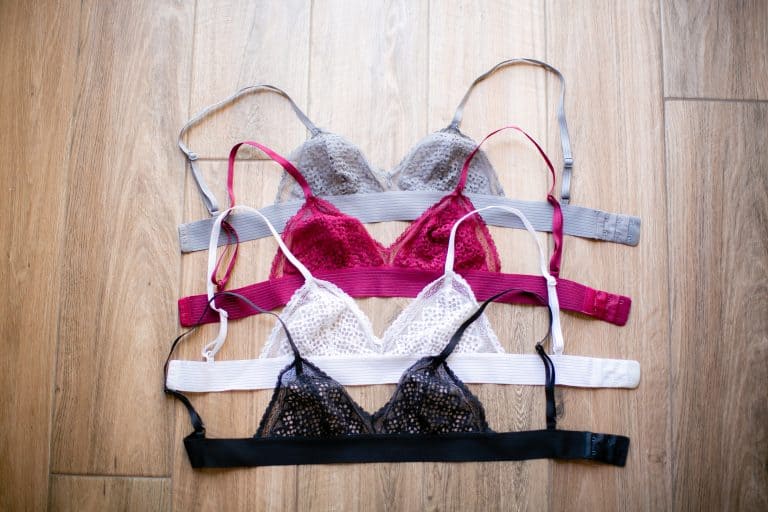 The Ultimate Guide to How Many Bras A Woman Should Own | TheBetterFit