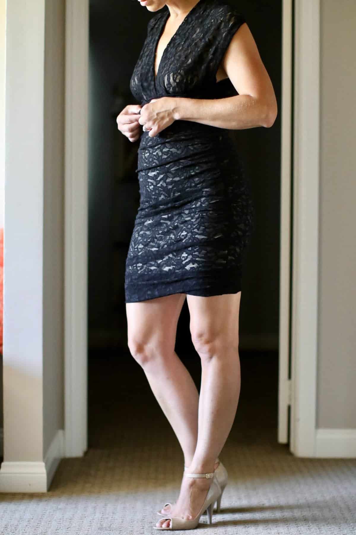 How to Wear a Bodycon Dress With a Tummy | TheBetterFit